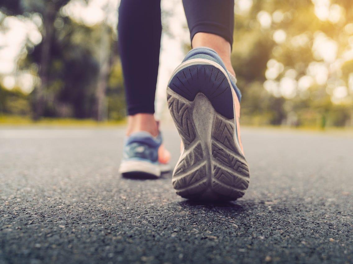 IELTS Speaking topic Walking - IELTS Thanh Loan